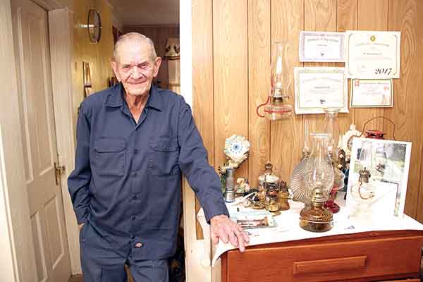 Warren veteran Ed Piper saved POWs | News, Sports, Jobs - Tribune Chronicle
